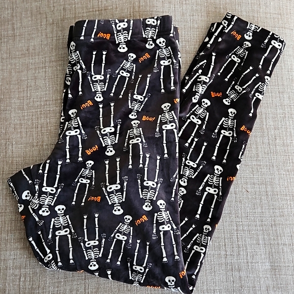Intimates & Sleepwear | Nwt Halloween Skeleton Soft Pajama Pants | Poshmark
